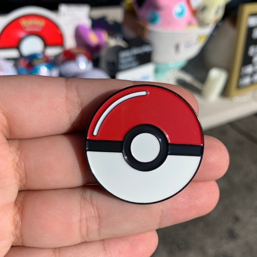 Pokéball Enamel Pin / Lapel Pin / Pokemon / Pokémon – Trash Goblin Stickers
